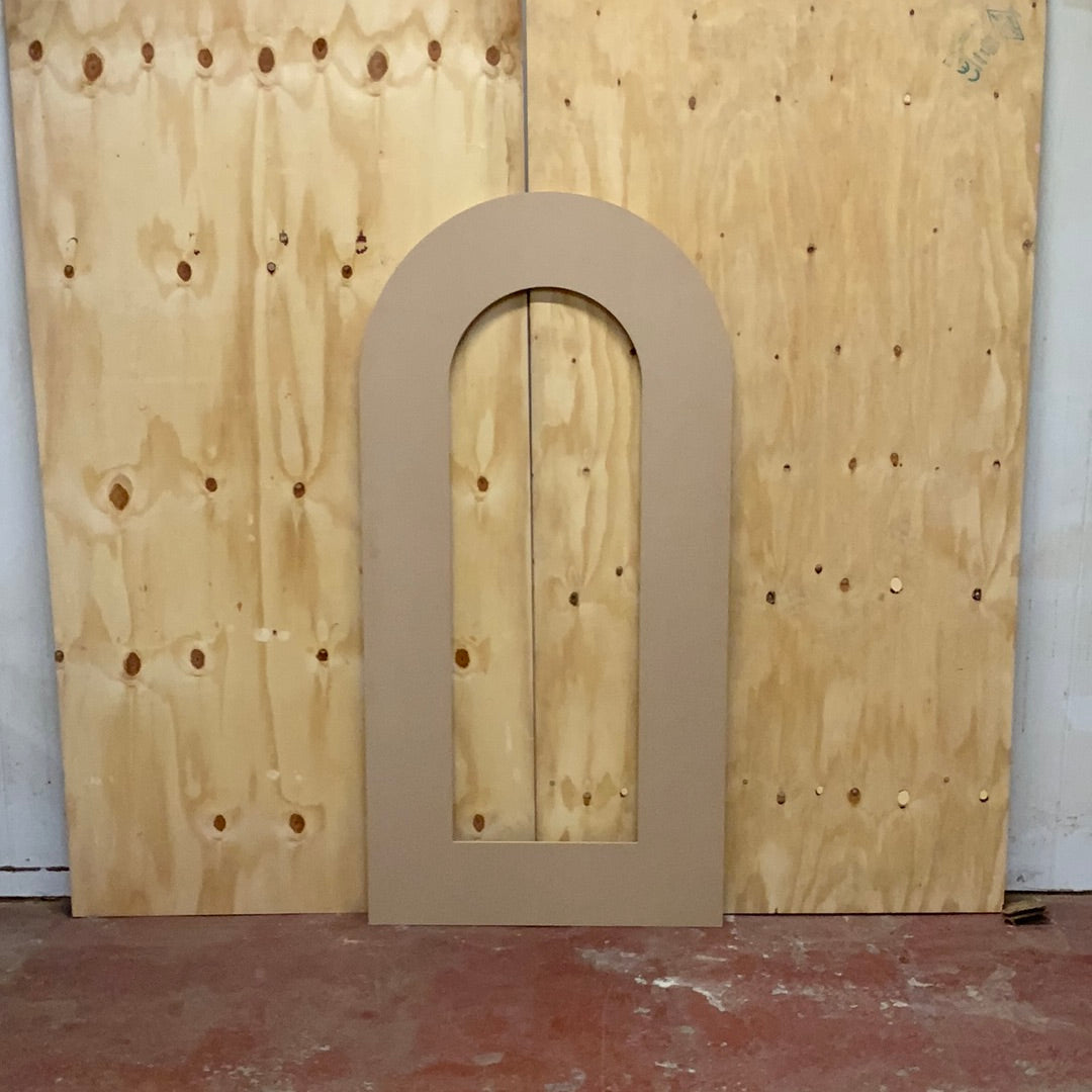 Hollow Arch Backdrop 92 x 183cm